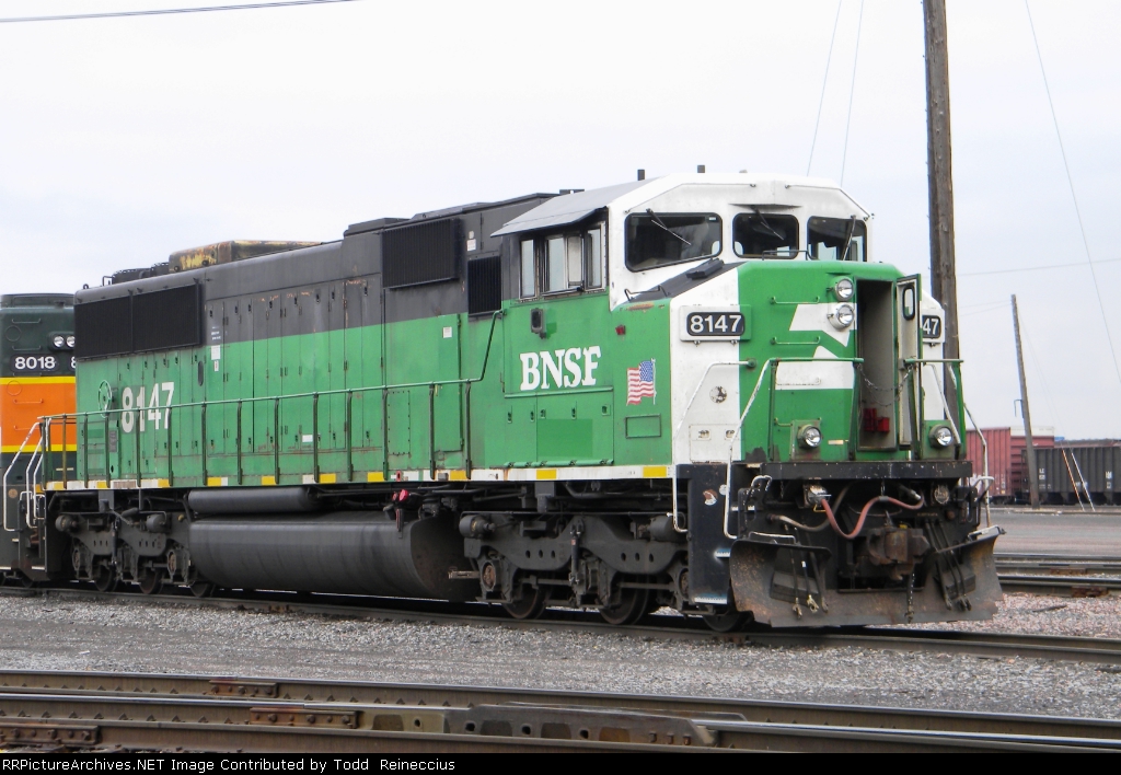 BNSF 8147